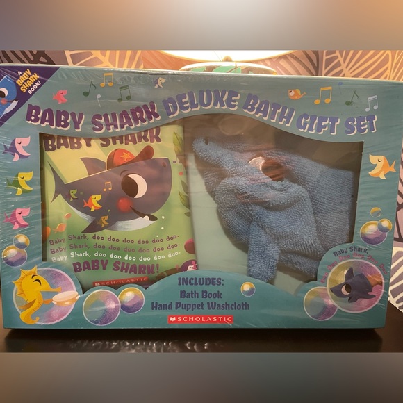 Scholastic | Bath, Skin & Hair | Baby Shark Bath Time Gift Set | Poshmark